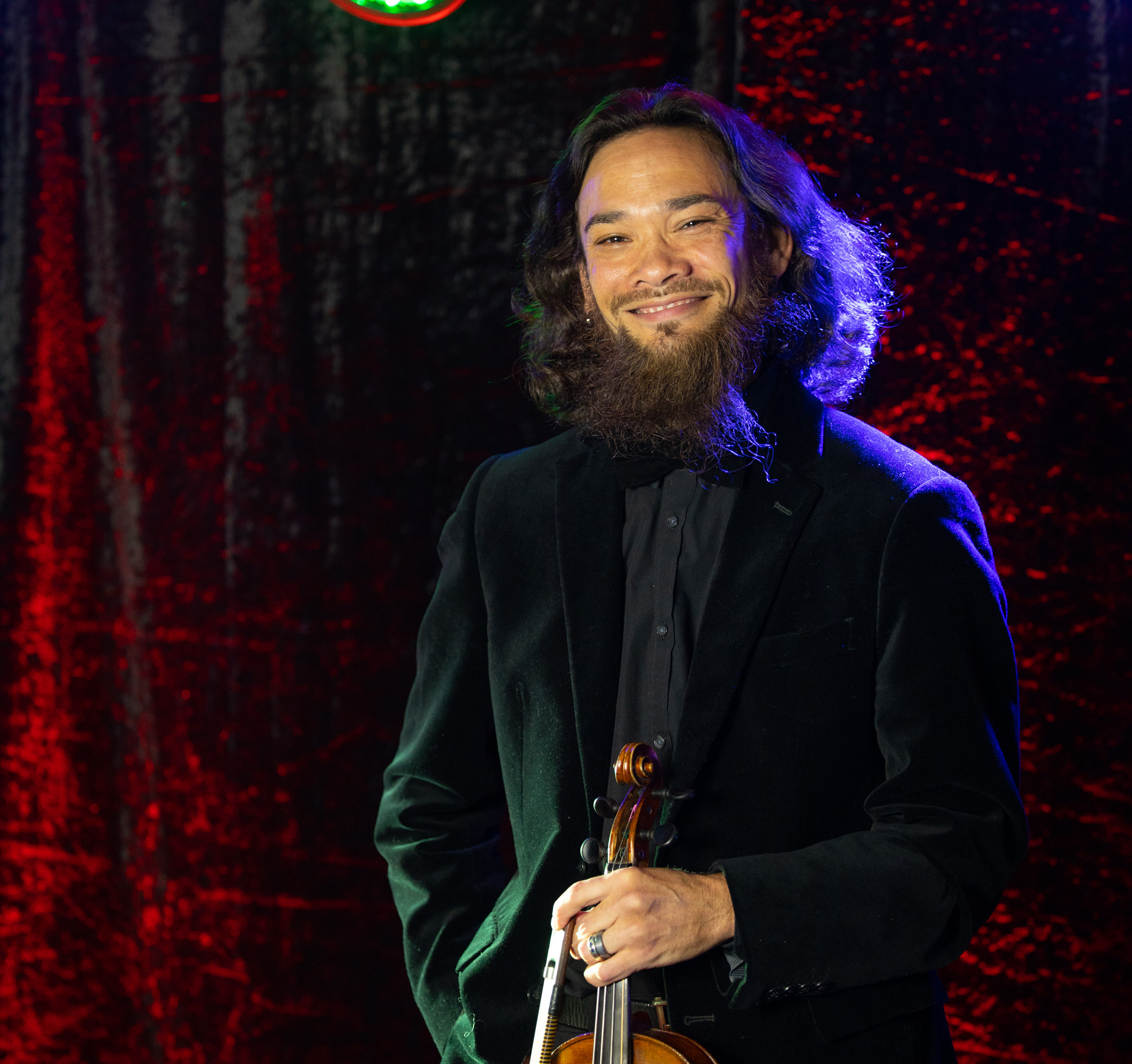 Violinist Jason-2 | DC Video Gallery